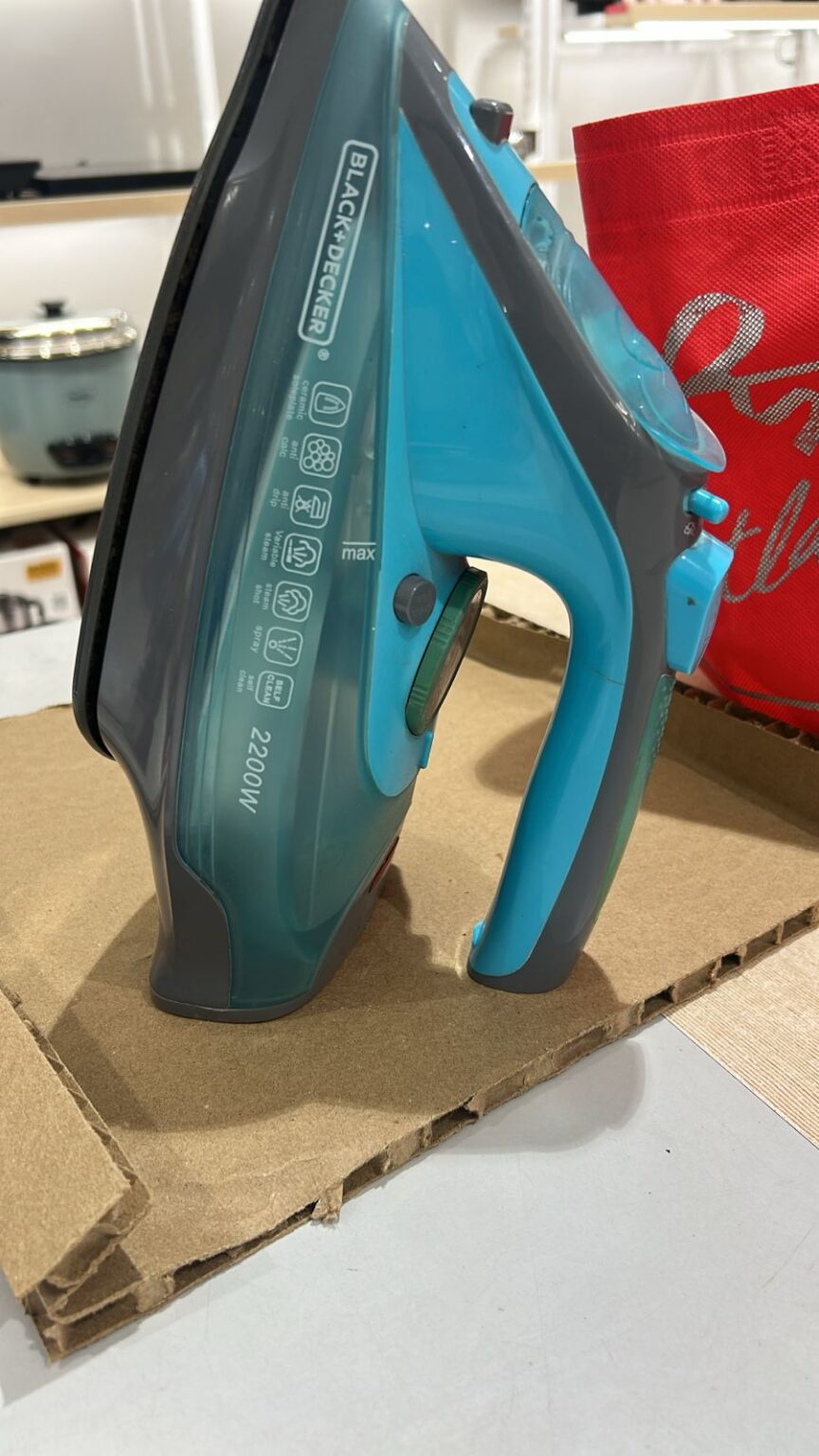 Black and Decker Wireless Iron is not heating. Thermostat need to ...